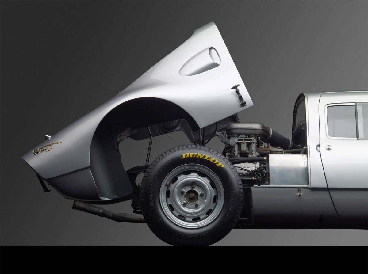 Chapa, pintura y mucho arte, con Michael Furman… – Phusions